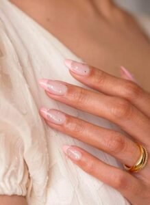23 Simple Pink Nail Designs That Anyone Can Replicate - Love Nail Ideas